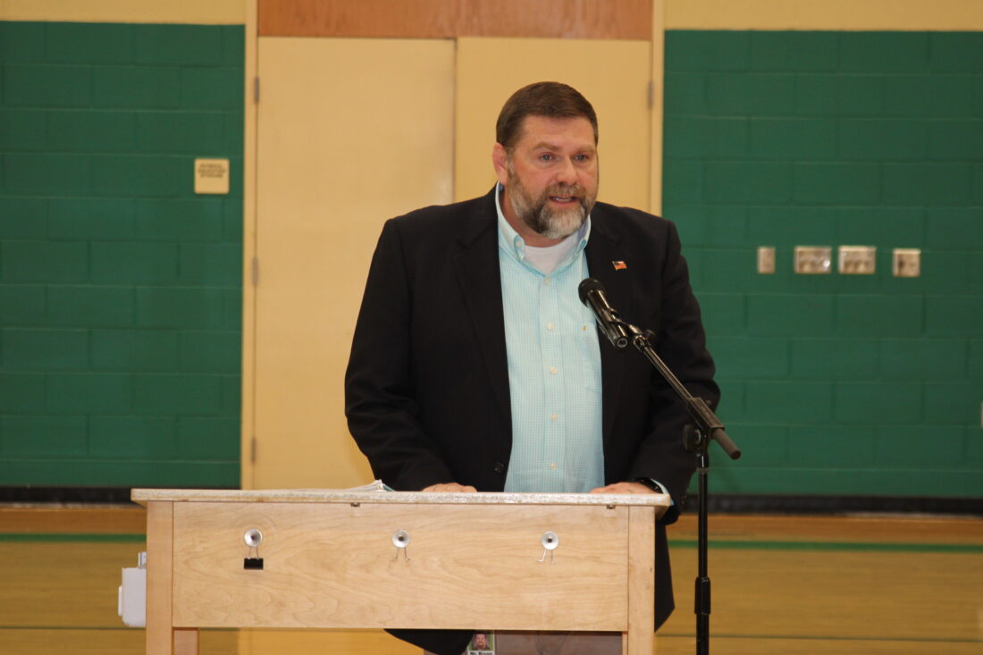 West Branch Middle School honors veterans | News, Sports, Jobs - Salem News